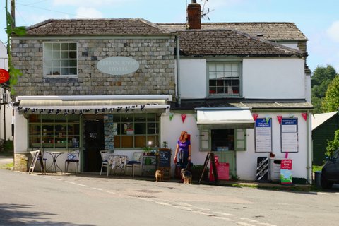 Lerryn River Stores : Lerryn