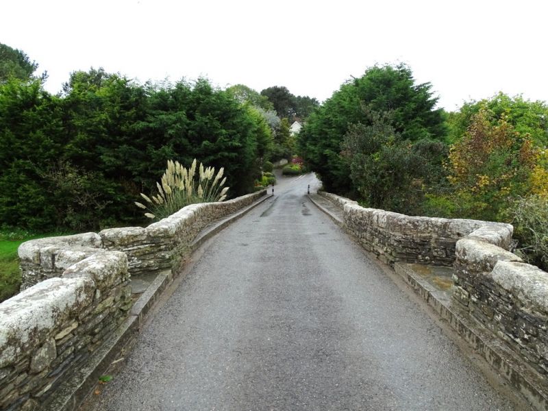 Lerryn area community website